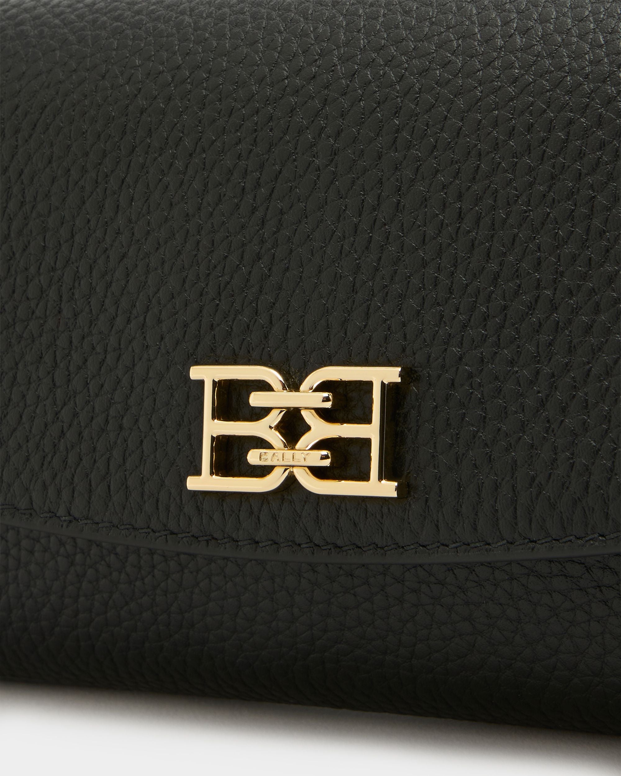 Women's Black Phone Wallet in Black Grained Leather | Bally Global